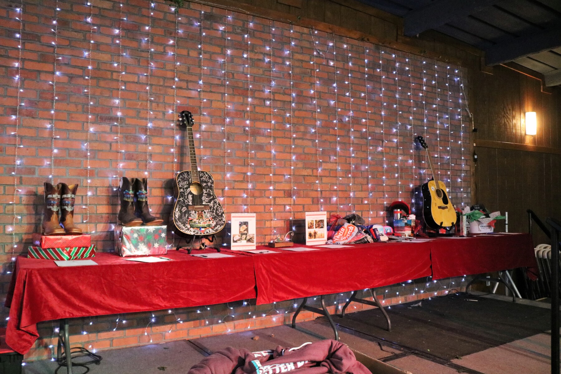 PHOTOS: 6th Annual Buck Fuffalo Family Christmas Music Festival - The ...