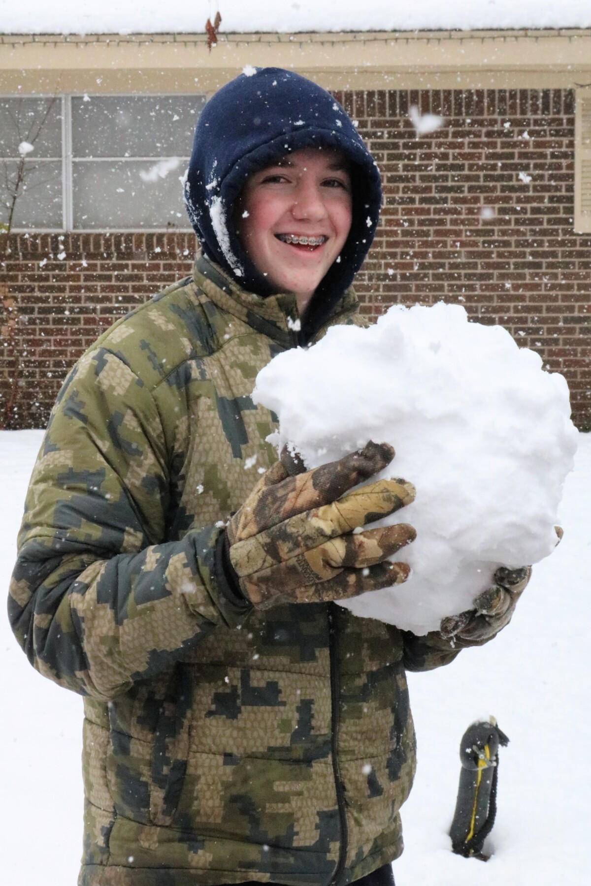 PHOTOS: Snow Fun – The Flash Today Erath County