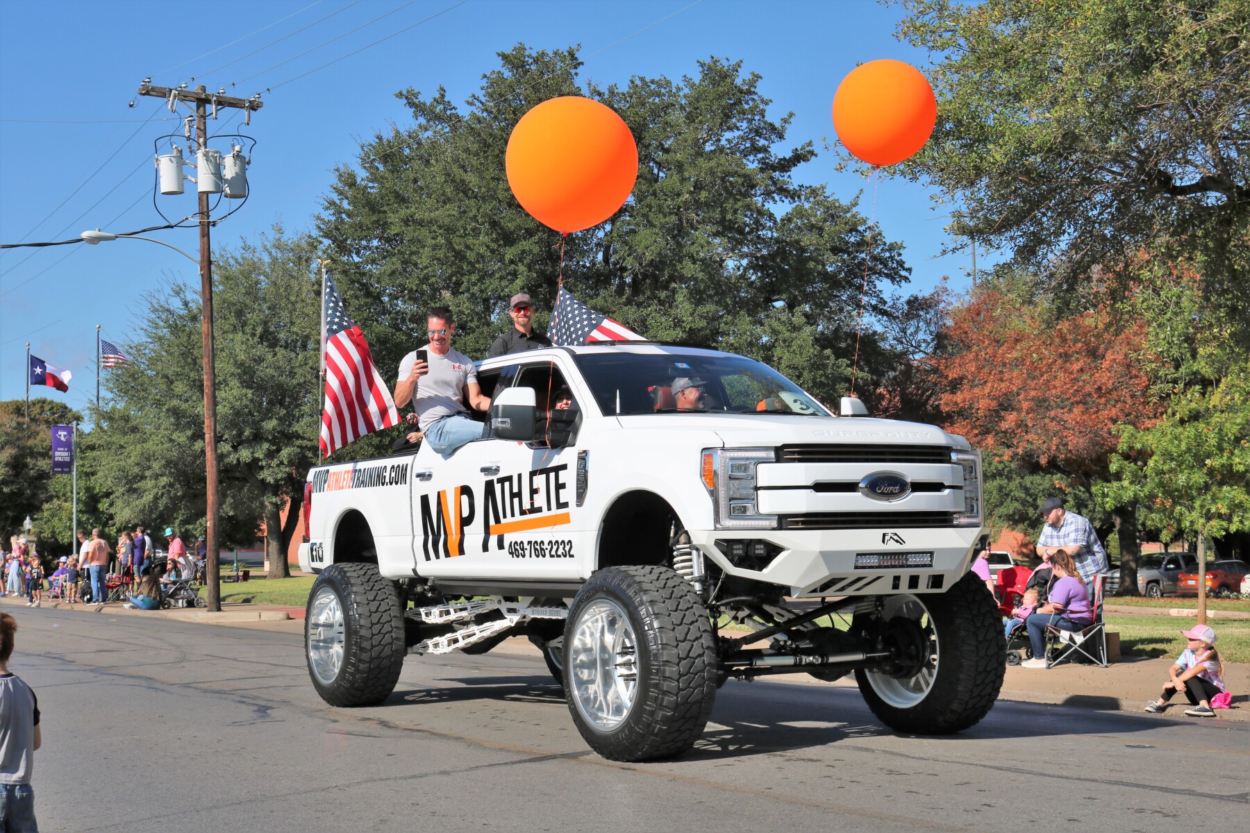 Tarleton-2021-HoCo-Parade-60 – The Flash Today Erath County