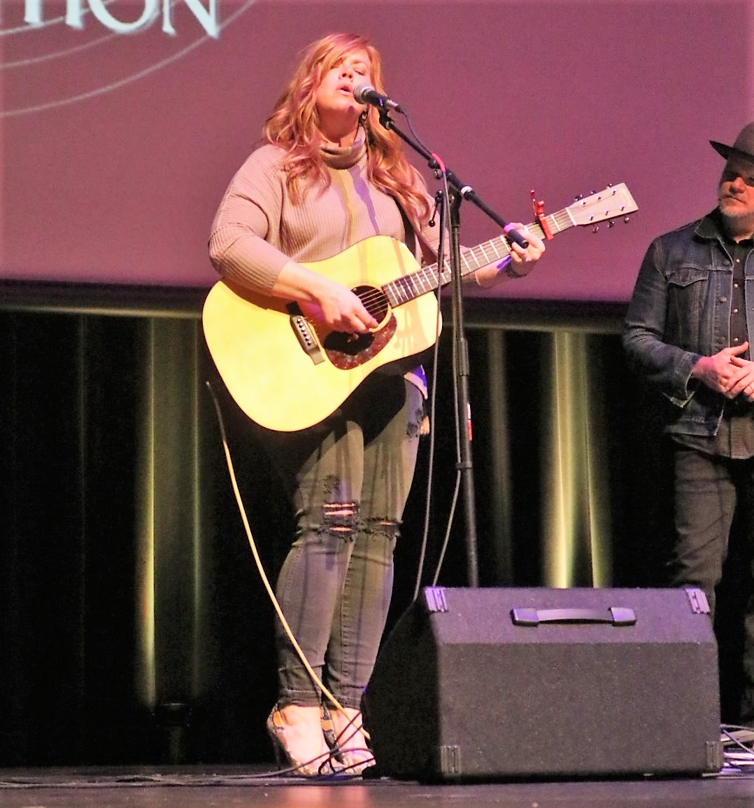 43-Courtney-Patton-A-Voice-for-Habitat – The Flash Today Erath County